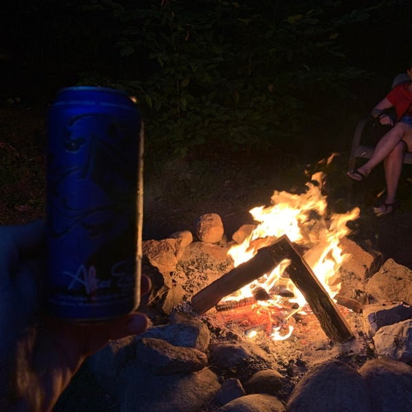 Fourth Lake - 217 visitors