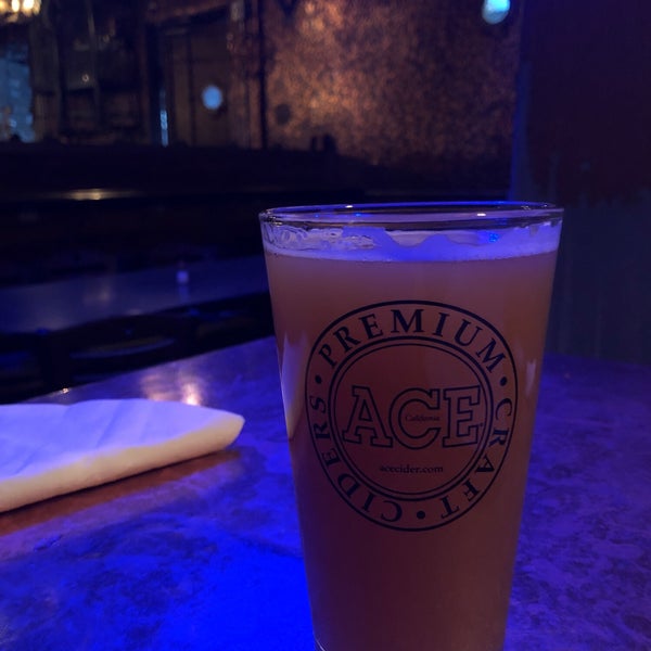 Photos at Kickbacks Gastropub - Riverside - 910 King St