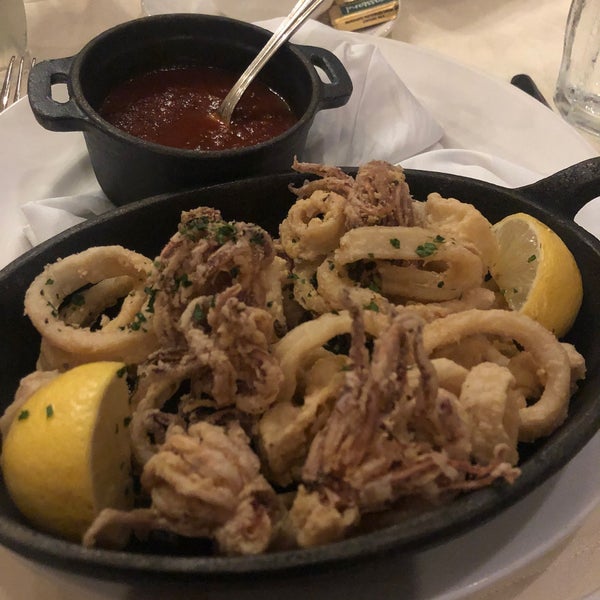 Mama Della's Ristorante - Italian Restaurant