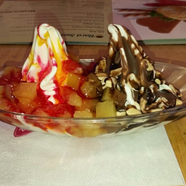 Boomerang - Ice Cream Parlor