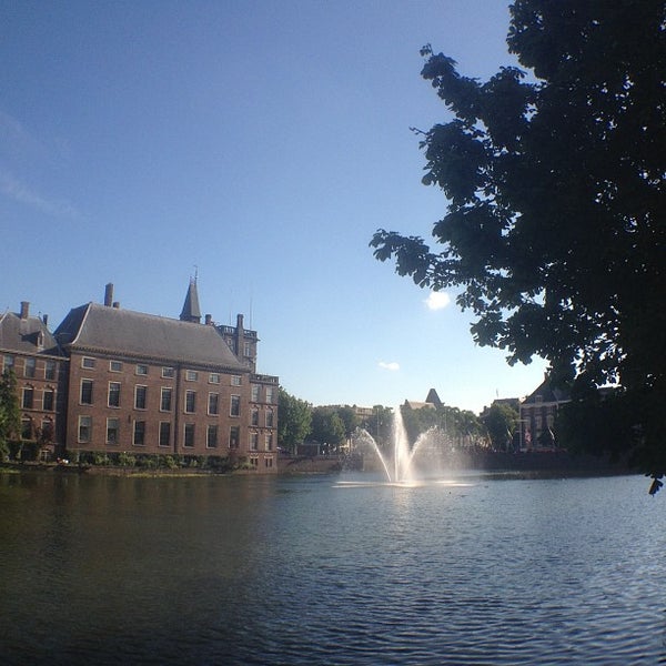 Hofvijver - Lake in Den Haag