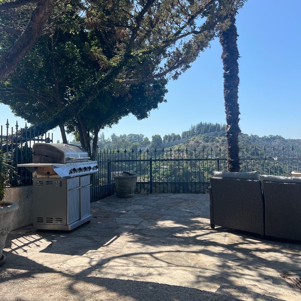 Benedict Canyon - Other Great Outdoors in The Hills