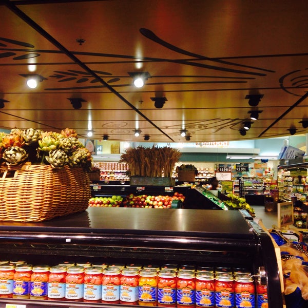 The Fresh Grocer - North Philadelphia - 48 tips from 1889 visitors