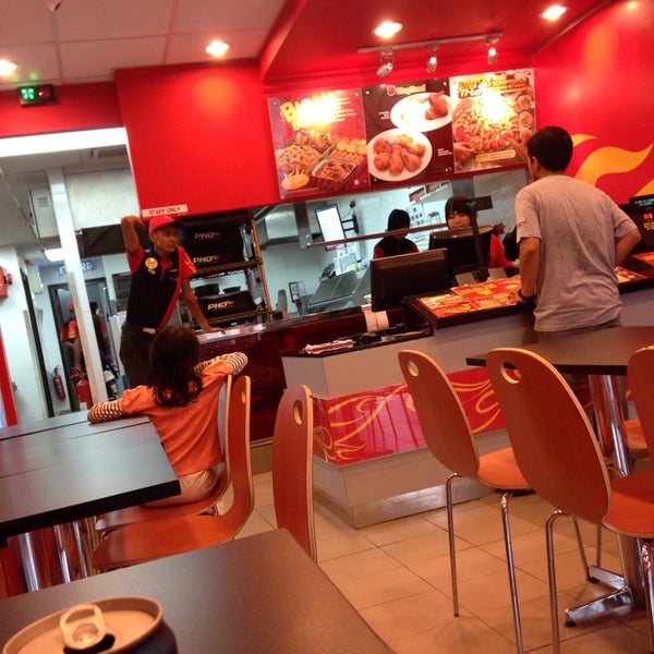 Pizza Hut - Seri Iskandar, Tronoh, Perak