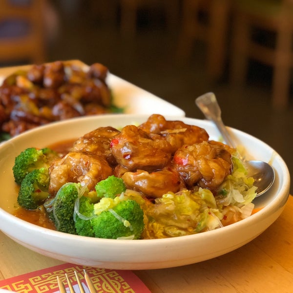 Sunflower Vegetarian Restaurant (Now Closed) - 6304 Leesburg Pike