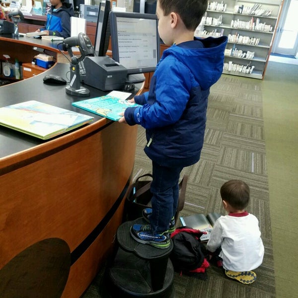 Arlington Public Library - Westover Branch - 1644 N McKinley Rd