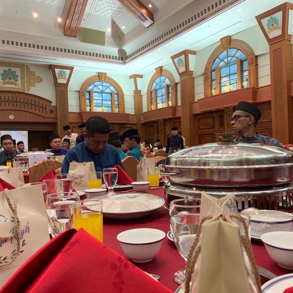 The Rizqun Coffee House - The Rizqun International Hotel