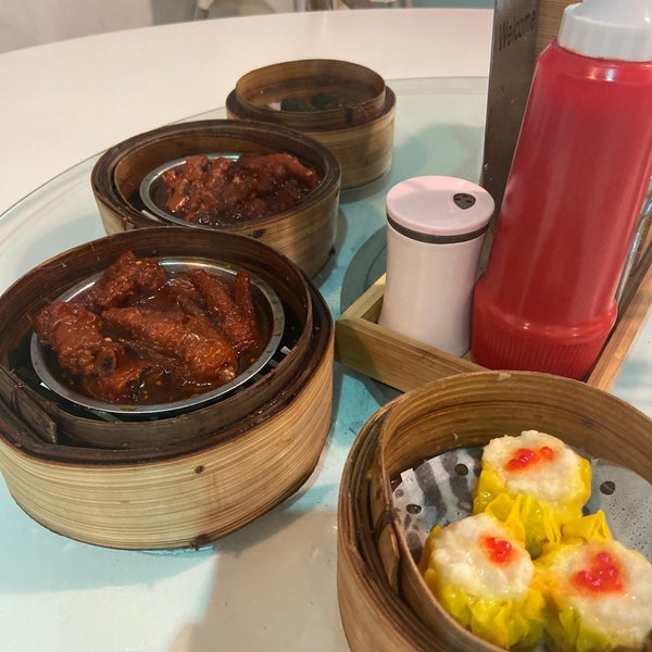 Food House Eatery - Asian Restaurant