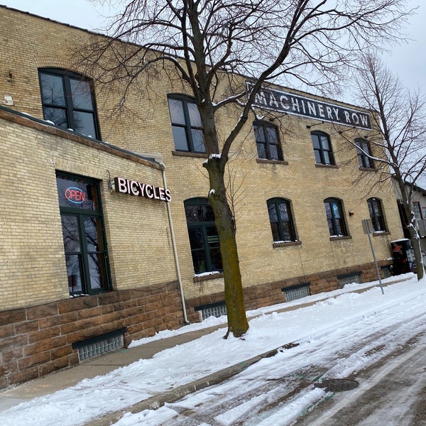 Machinery Row Bicycles - Marquette - 6 tips from 554 visitors