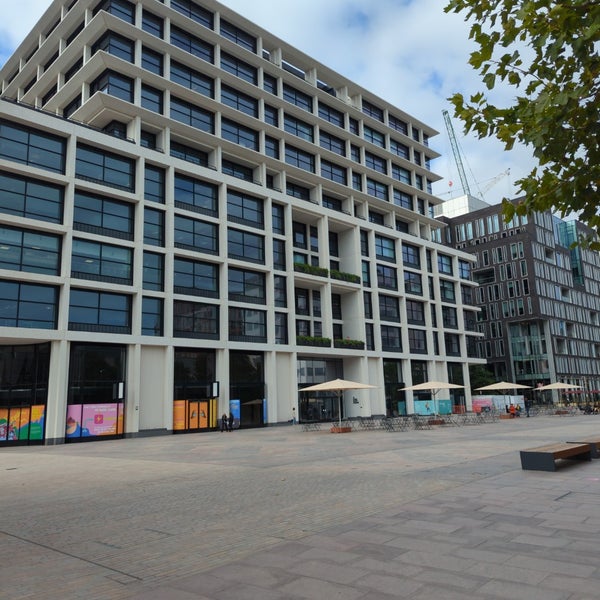 Lewis Cubitt Square - 1 tip from 399 visitors