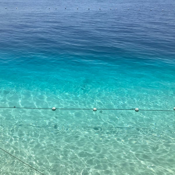 Pom Pom Beach - Beach