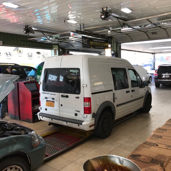 LMC Oil Change And Car Wash - Automotive Repair Shop in Bronx