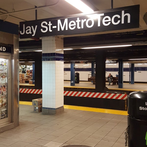 Photos at MTA Subway - Borough Hall/Court St (R/2/3/4/5) - Downtown ...