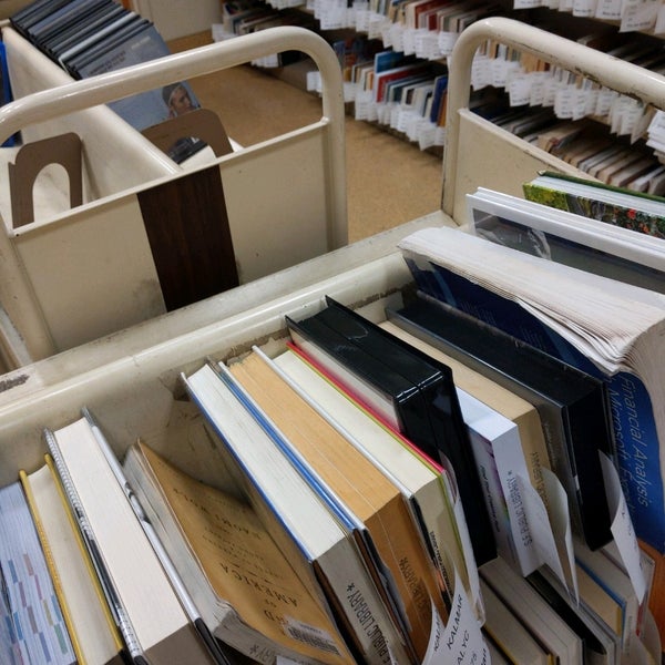 Mission Branch Library - Library in San Francisco
