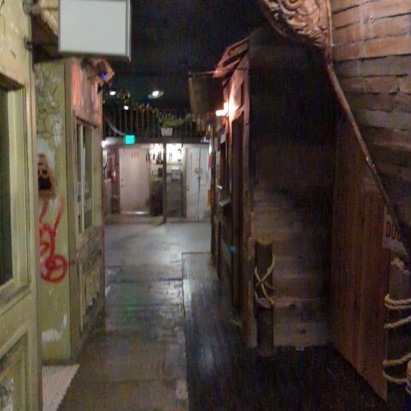 The Secret Alley - Mission District - 4 tips from 470 visitors