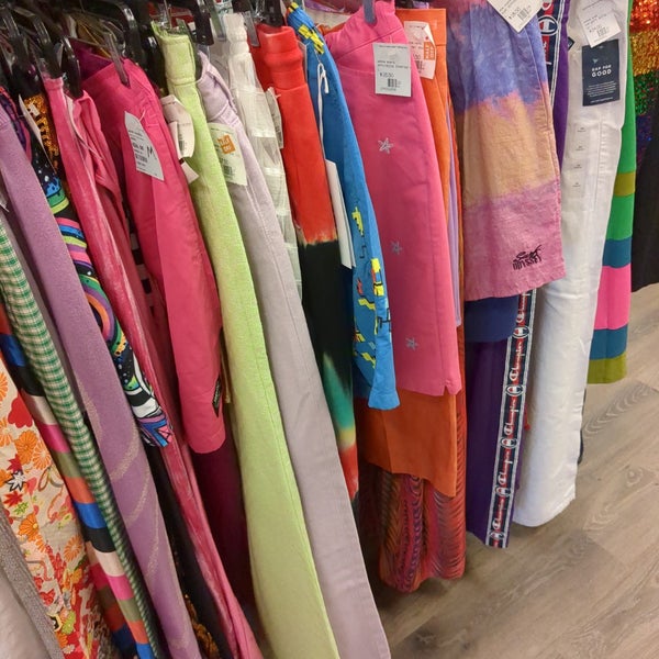 Crossroads Trading Co. - Clothing Store in Mission Dolores