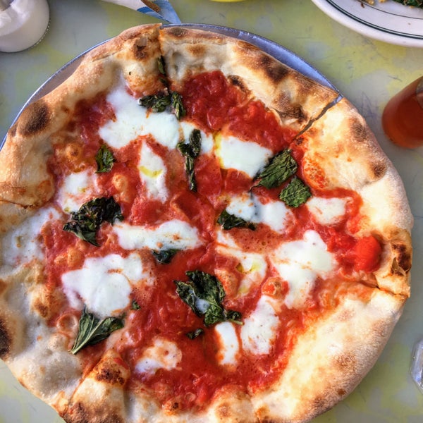 Photos at Pizzeria Delfina - Mission Dolores - 266 tips from 8813 visitors