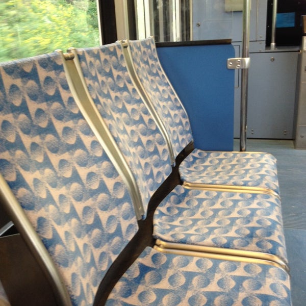 Pittsburgh Light Rail - The T - Bethel Park, PA