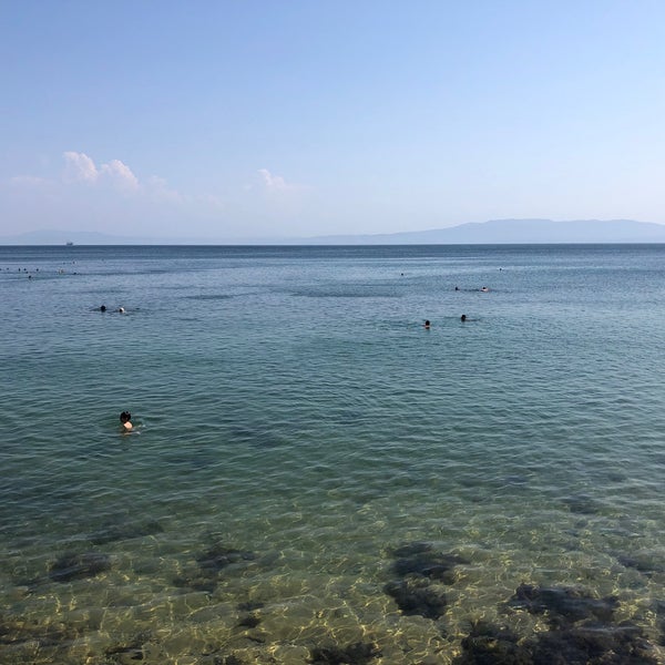 Armutlu Tatil Köyü Batı Plajı - Beach