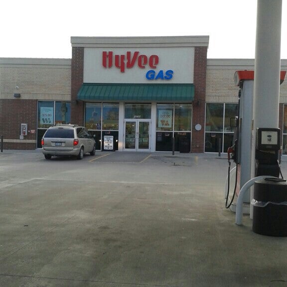 Hy-Vee Gas - Fuel Station in Lawrence