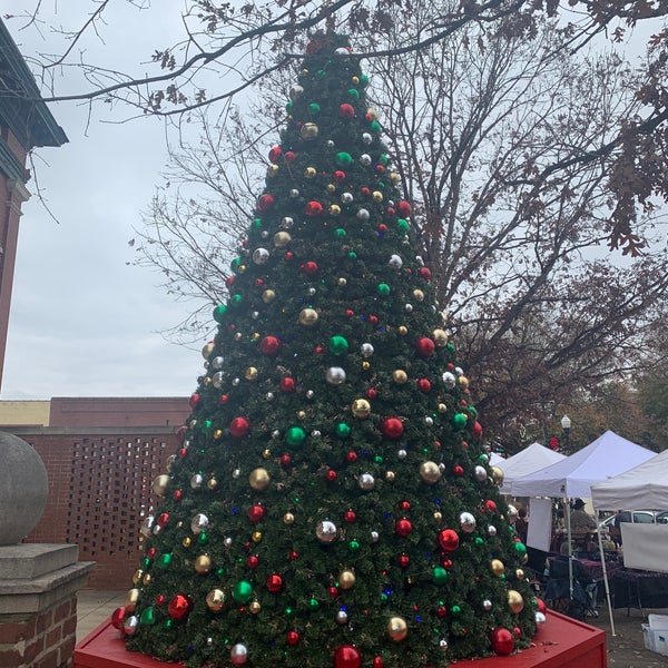 Photos at Redneck Gourmet - American Restaurant in Downtown Newnan