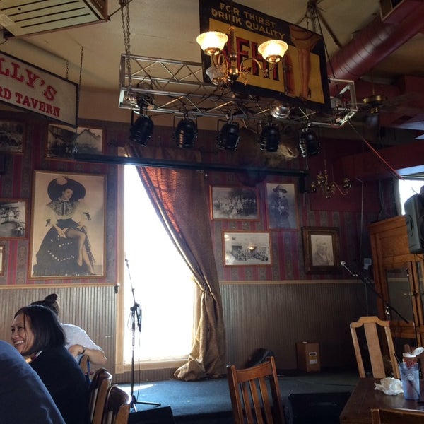 The Oxford Saloon - 913 1st St