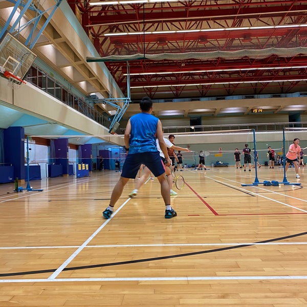Sheung Wan Sports Centre - Stadium