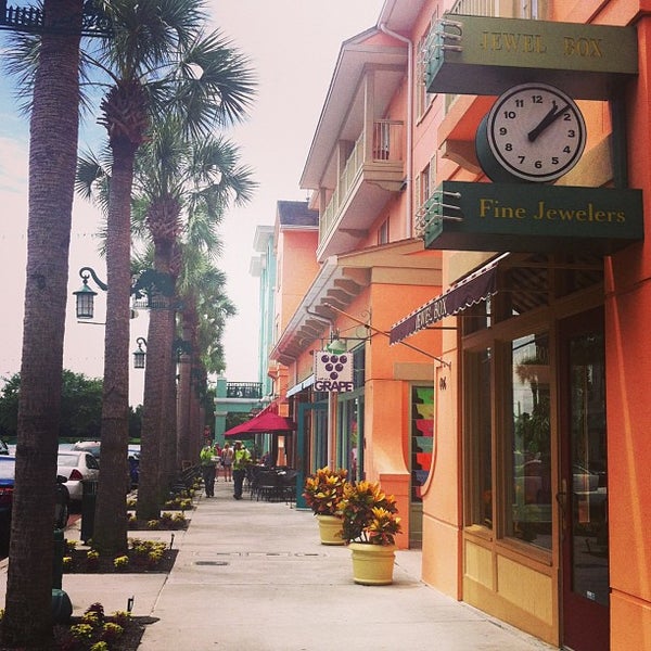 Downtown Celebration - Celebration Village - 19 tips from 4133 visitors