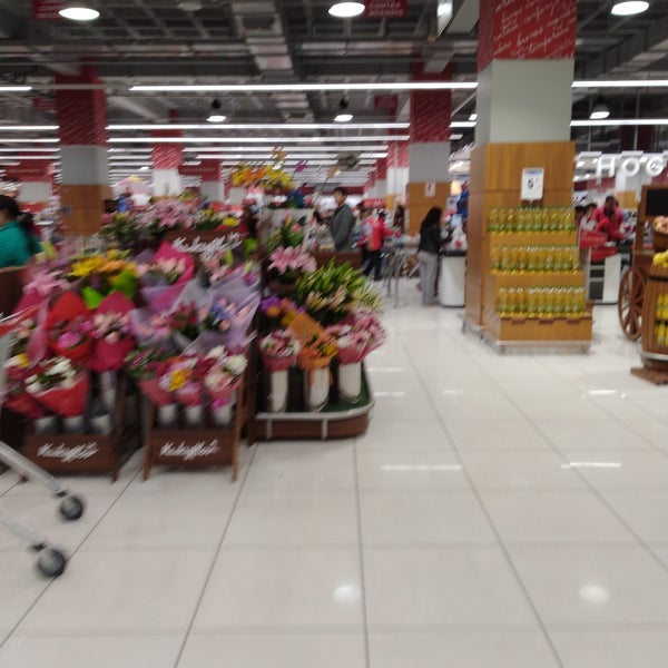 Wong - Supermarket in San Miguel