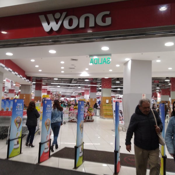 Wong - Supermarket in San Miguel