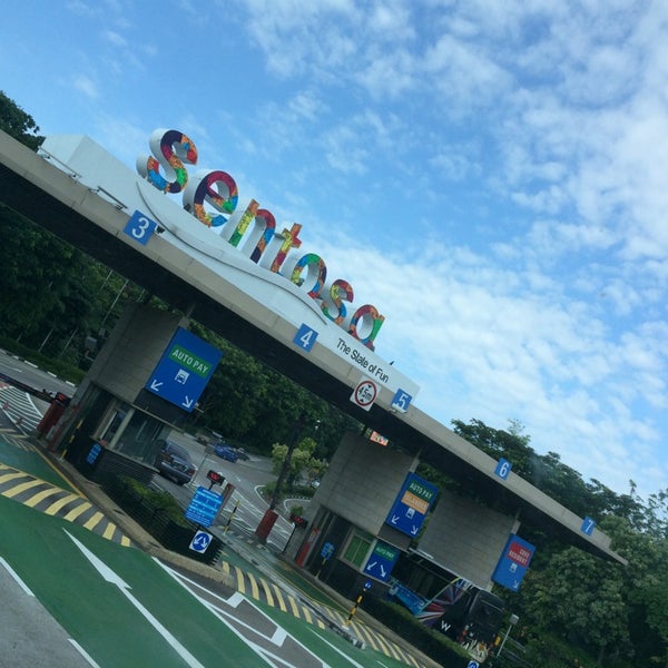 Sentosa Entrance Gantry