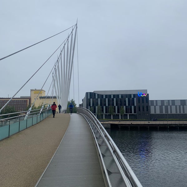 MediaCityUK Metrolink Station - Tram Station in Manchester