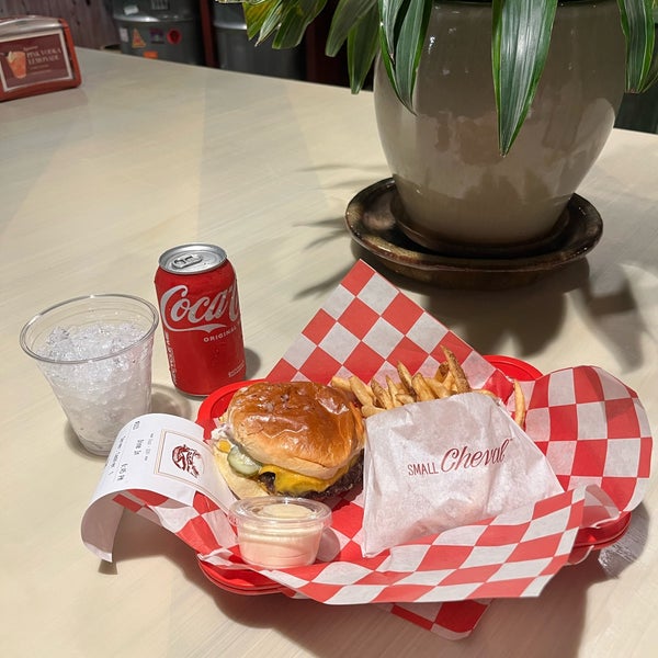 Small Cheval - West Loop - Chicago, IL