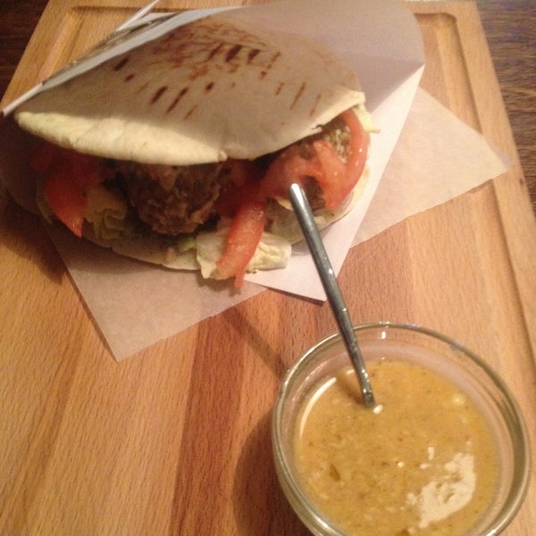 Keb House & Good Coffee - Пушкин, Санкт-Петербург