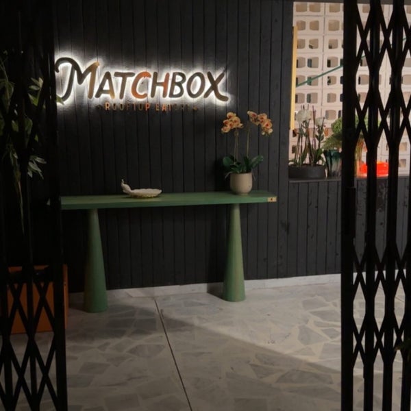 Matchbox Eatery - Middle Eastern Restaurant in بنيد القار