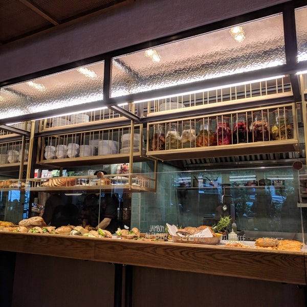 Queen Bee - Restaurant in Αθήνα