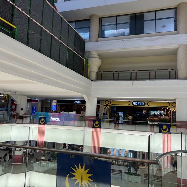 Photos at 1 Utama Shopping Centre (New Wing) - 841 tips from 150742 ...