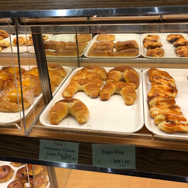 Four Leaves - Bakery in Cheras