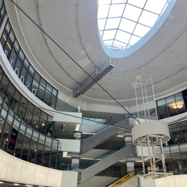 Photos at 1 Utama Shopping Centre (New Wing) - 841 tips from 150742 ...