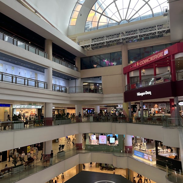 Photos at 1 Utama Shopping Centre (New Wing) - 841 tips from 150742 ...