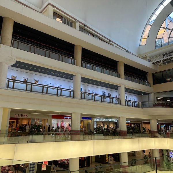 Photos at 1 Utama Shopping Centre (New Wing) - 841 tips from 150742 ...