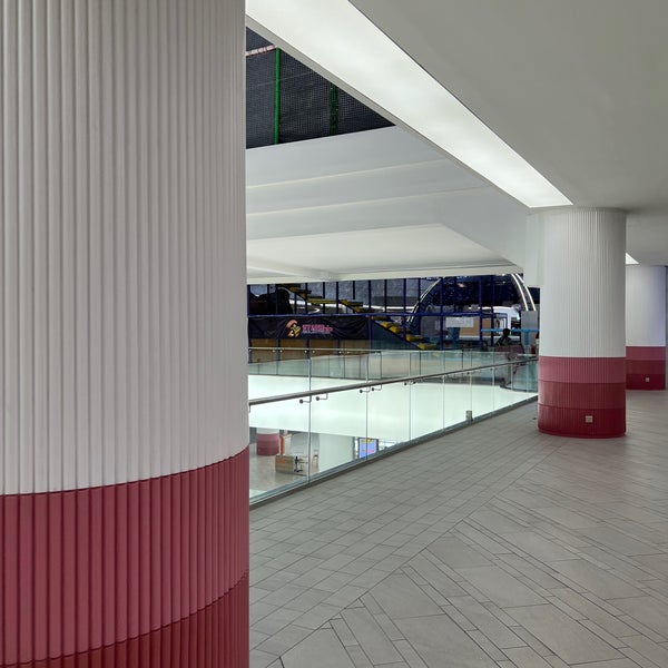 Photos at 1 Utama Shopping Centre (New Wing) - 841 tips from 150742 ...