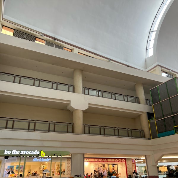 Photos at 1 Utama Shopping Centre (New Wing) - 841 tips from 150742 ...