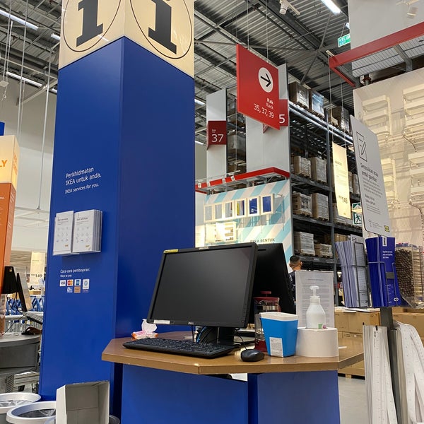 Photos at IKEA Checkout Counter - Outlet Store