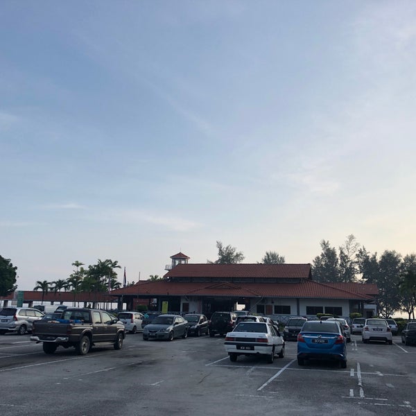 Terminal Jeti Tunjuk Laut Tanjung Leman