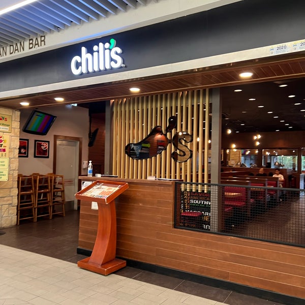 Chili's Grill & Bar Restaurant - 169 tips