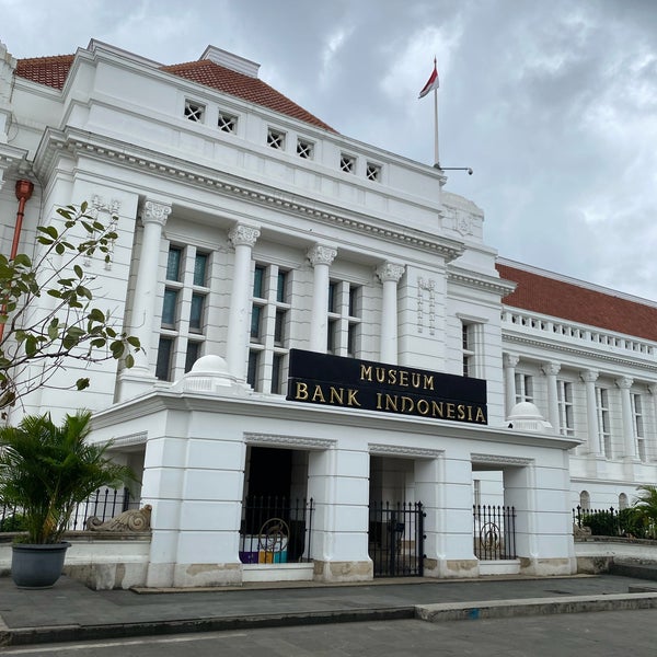 Museum Bank Indonesia - History Museum in Jakarta Barat