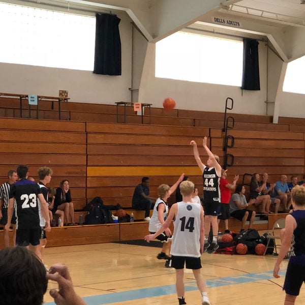 Wisconsin Dells High School - High School