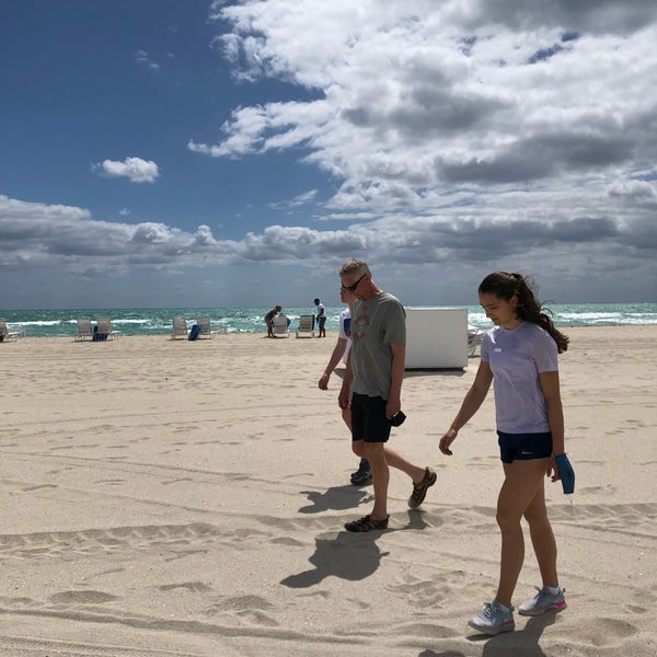 Break Water Miami Beach - Surf Spot in Miami Beach
