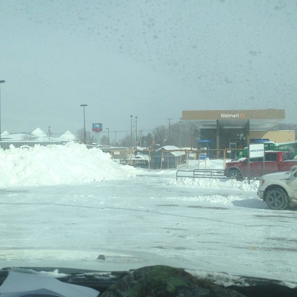 Walmart Supercenter - Big Box Store in Princeton